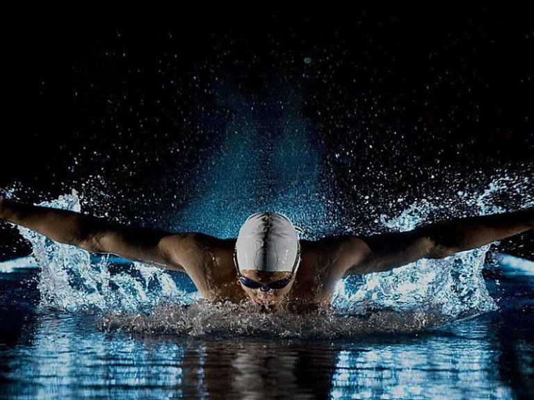 NovoTHOR Whole Body PBM Therapy Light Bed Pod